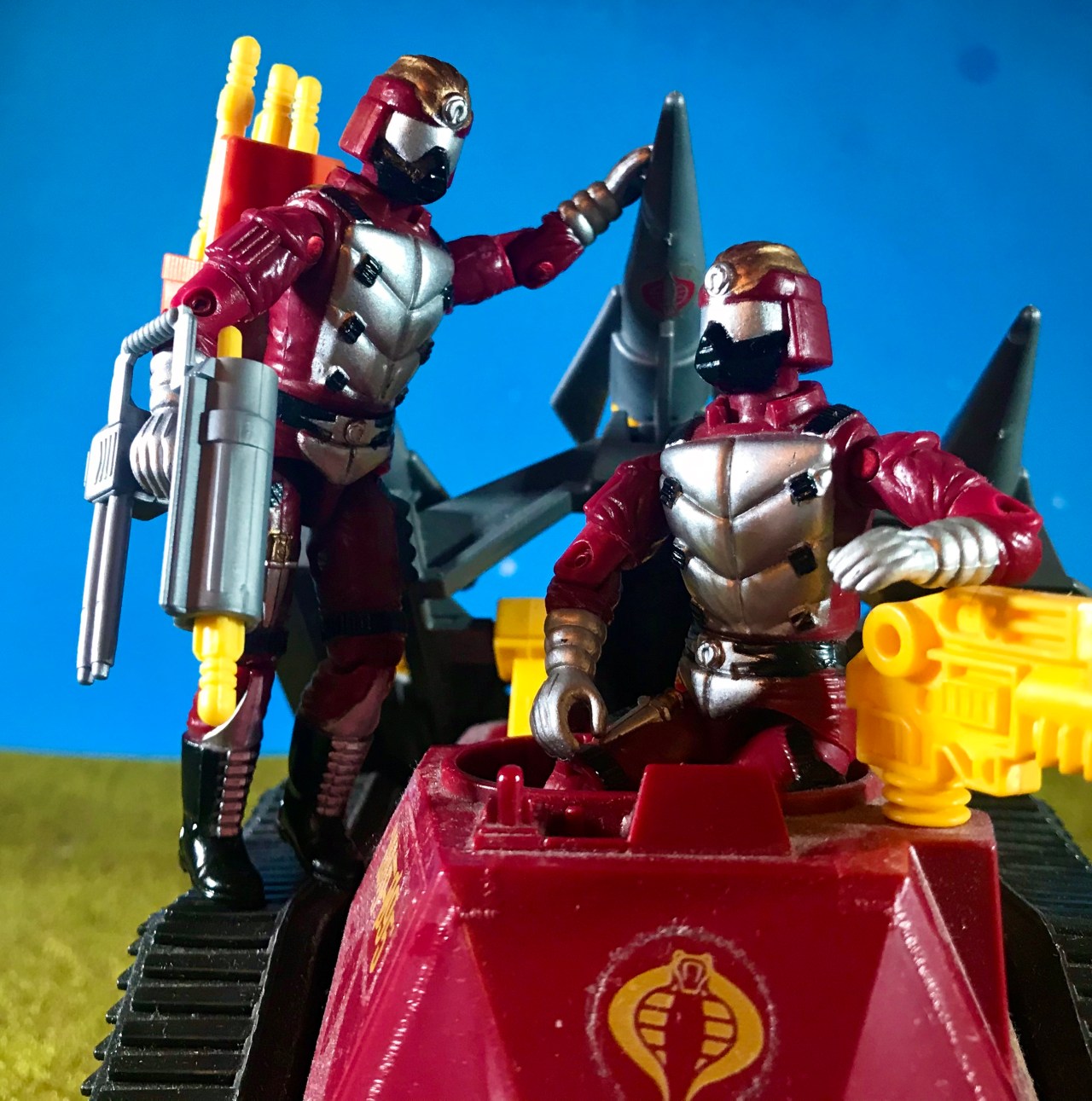 Funskool GI Joe Crimson Guard Immortal (2001) Review – The Dragon Fortress