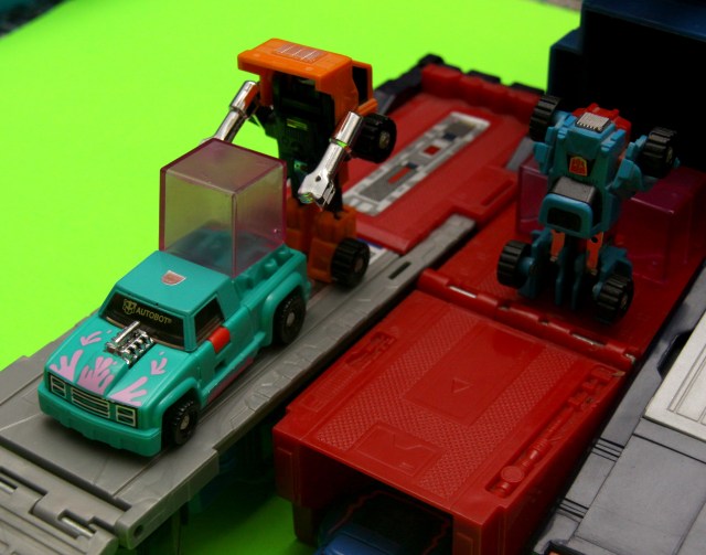 1993 Transformers Generation 2 Axelerators and Skyscorchers Review ...
