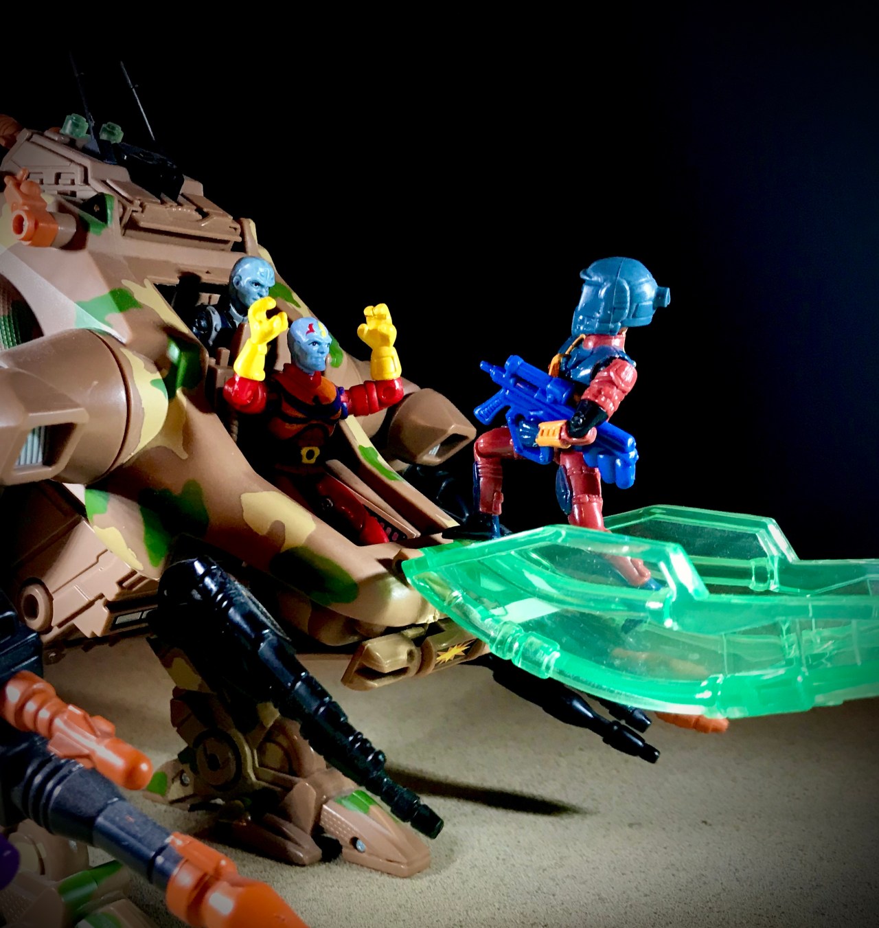 1994 Exosquad Livanus with Troop Transport E-Frame Review – The Dragon ...