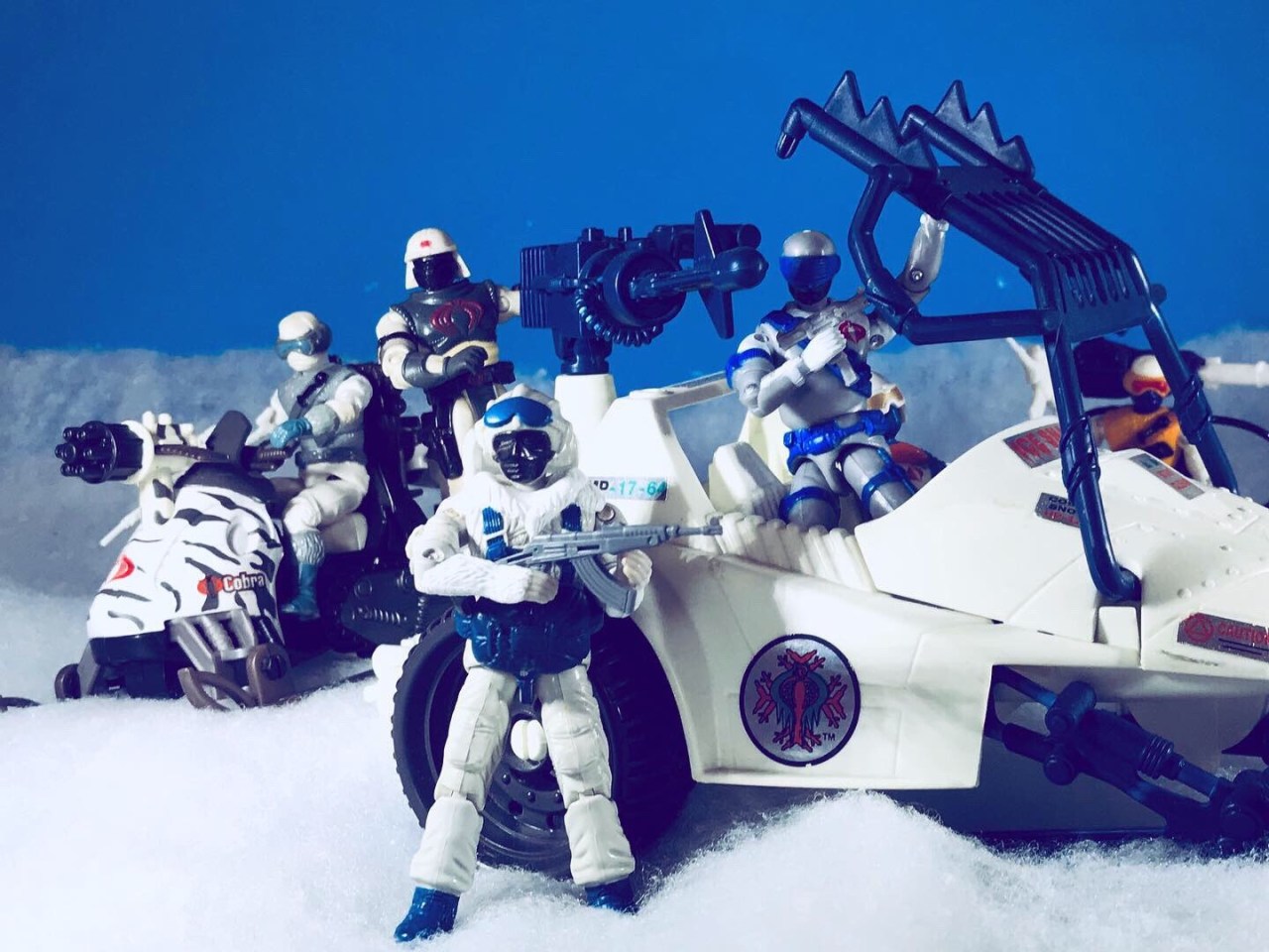 1993 GI Joe Ice Snake Gallery and Quick Review – The Dragon Fortress