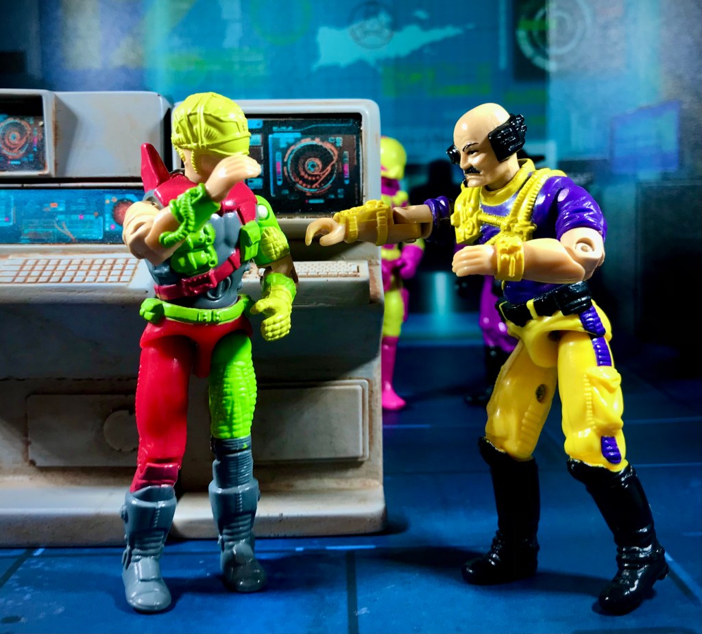 1993 GI Joe Cyber-Viper (Mega Marines) Review – The Dragon Fortress