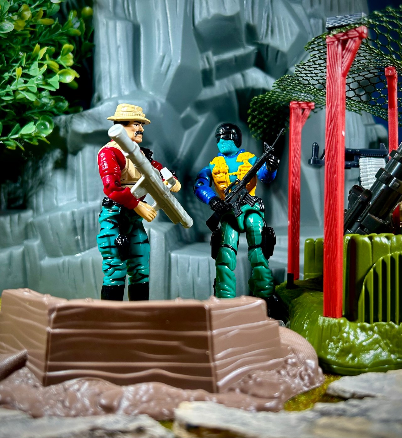 1994 GI Joe Beach-Head Review – The Dragon Fortress